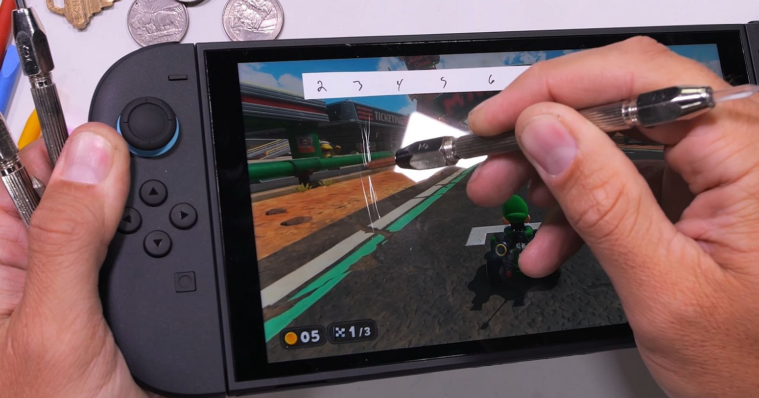 Nintendo Switch 2 supus testelor de durabilitate ale lui ...